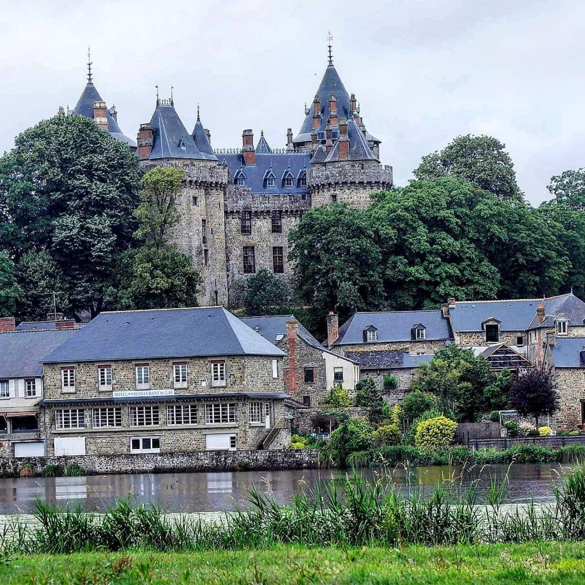 Le château de Combourg en Bretagne